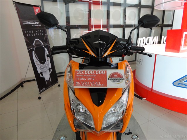 semakin ke masa kini semakin cepat pertumbuhannya yak.. 🙄